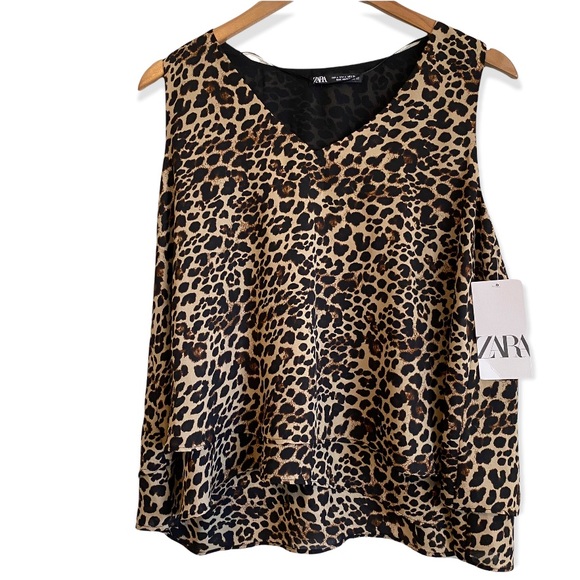Zara | Tops | Zara Leopard Print Short Sleeved V Neck Ruffle Look ...